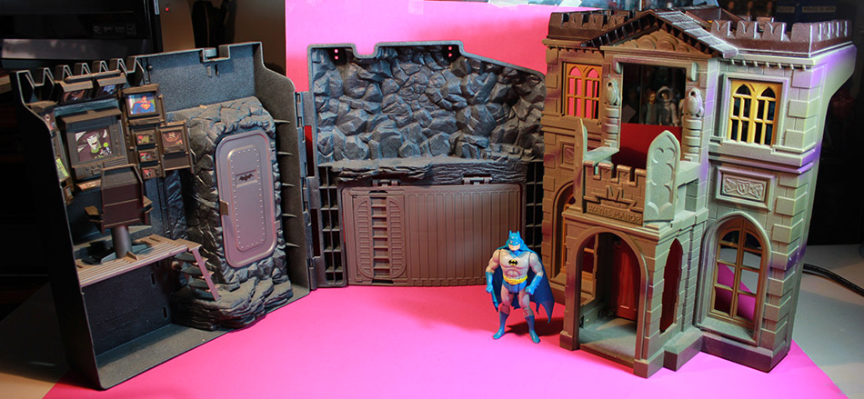 *CUSTOM* BATMAN ANIMATED SERIES BATCAVE WAYNE MANOR PLAYSET fits Super ...